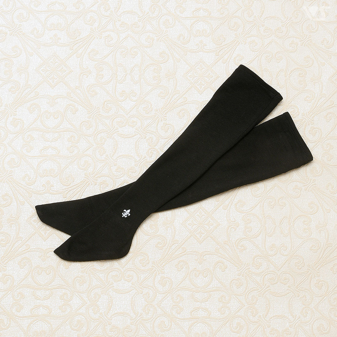 SD White Lily Middle School Socks — VOLKS USA, INC.